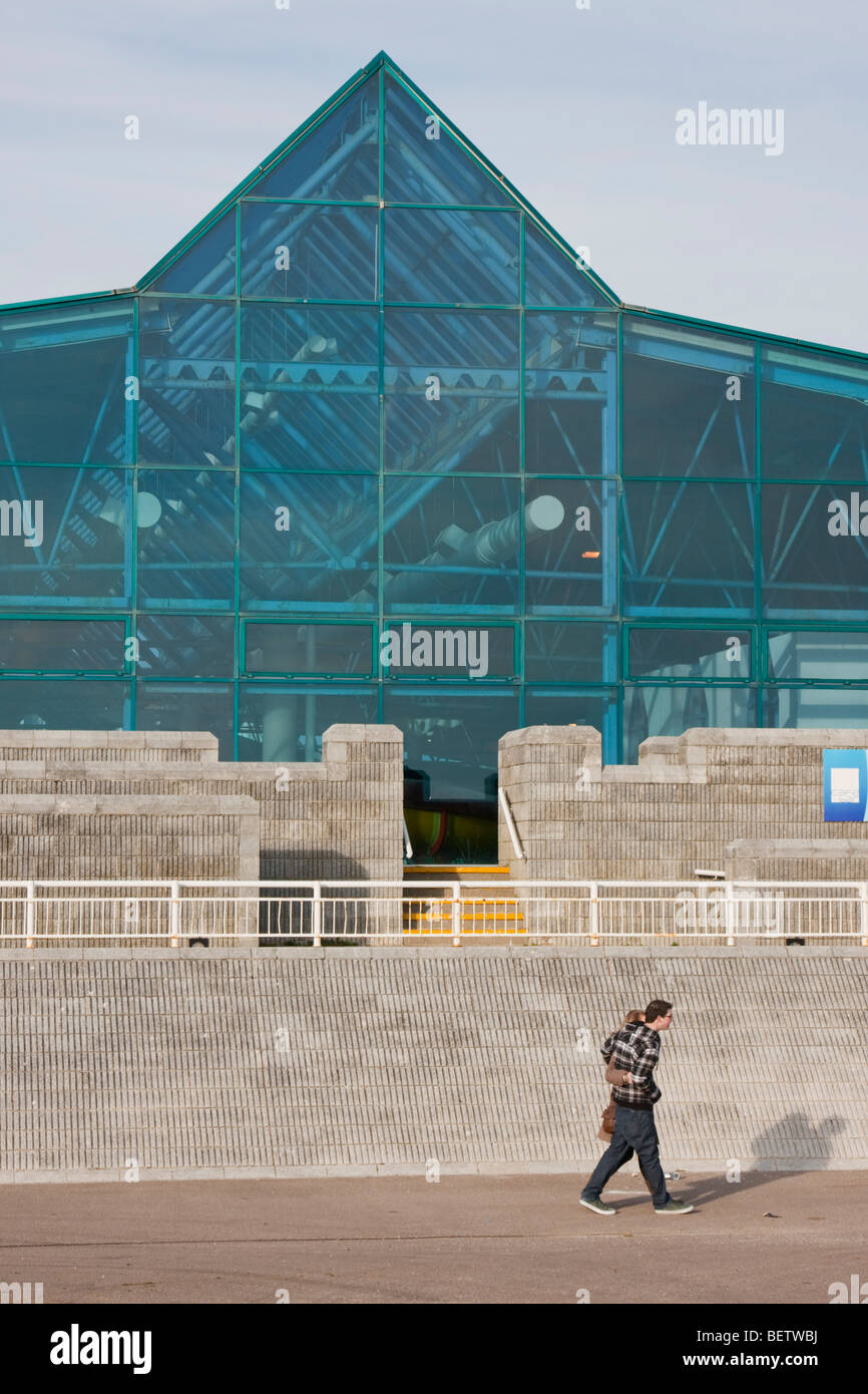 Pyramids centre southsea hi-res stock photography and images - Alamy