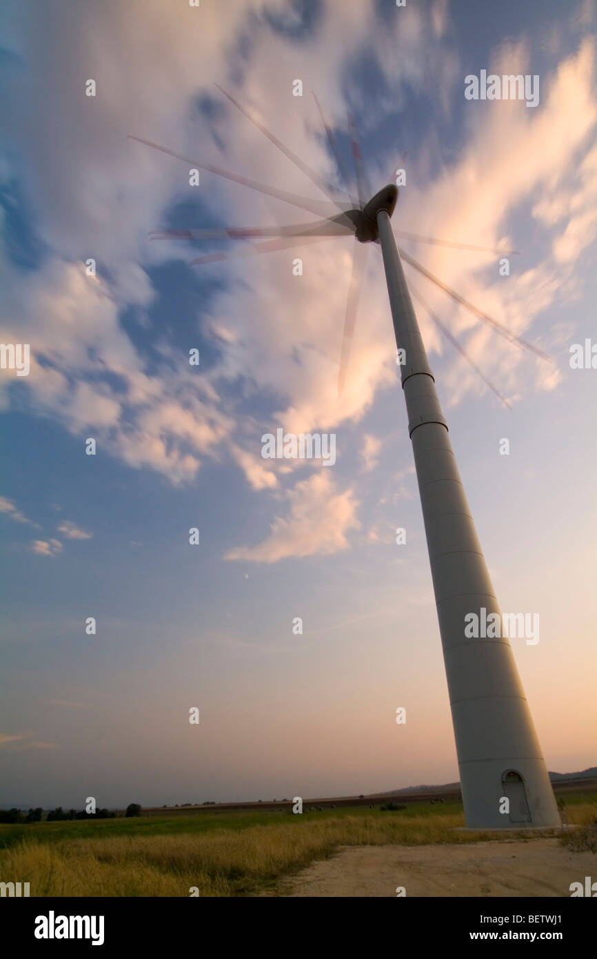 Turning turbines hi-res stock photography and images - Alamy