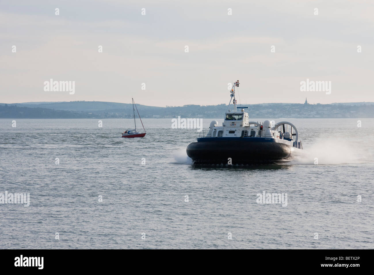 Hovercraft hi-res stock photography and images - Alamy