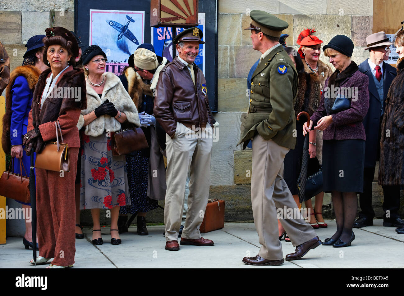 Wartime weekend hi-res stock photography and images - Alamy