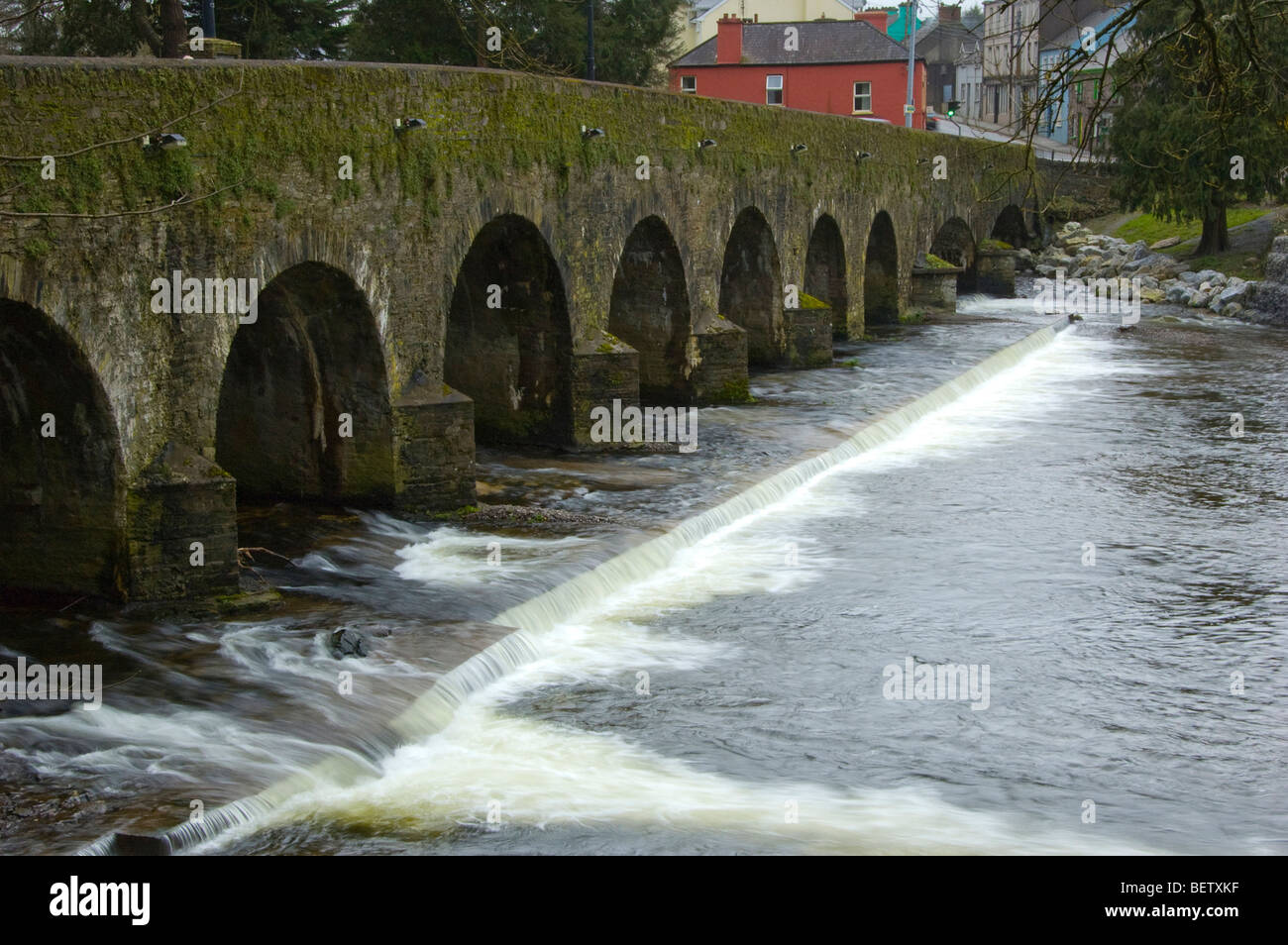 Heavy duty road bridge hi-res stock photography and images - Alamy
