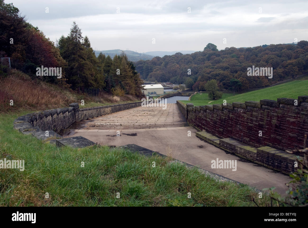 Image looking east from the Langsett reservoir in Yorkshire showing the ...