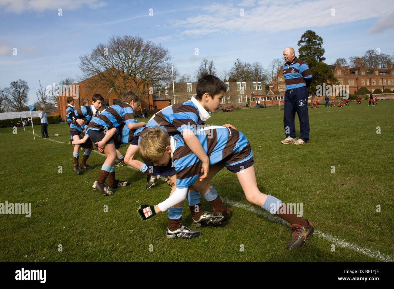 School rugby union hi-res stock photography and images - Alamy