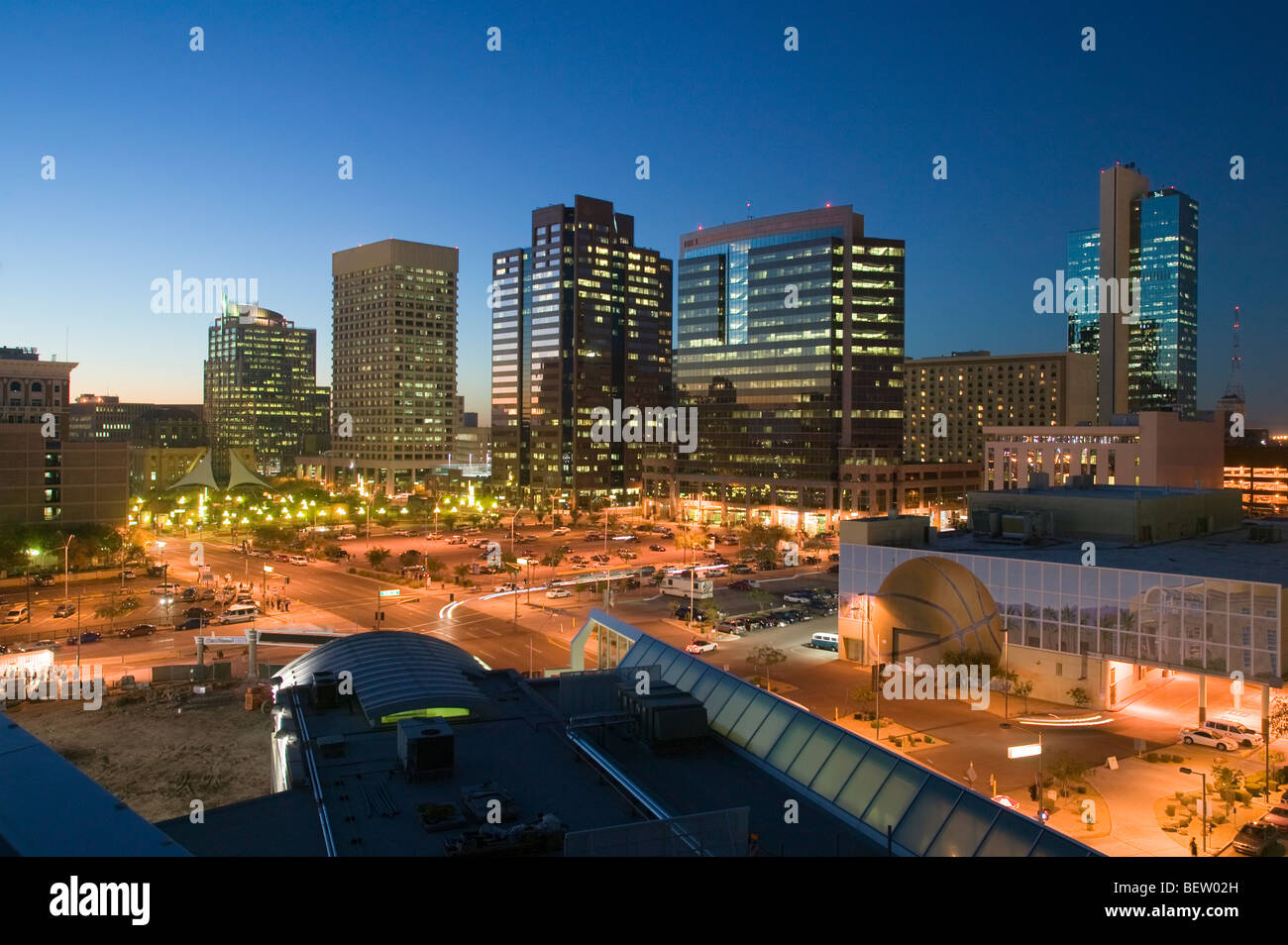 Phoenix Skyline Night Stock Photos & Phoenix Skyline Night Stock Images ...