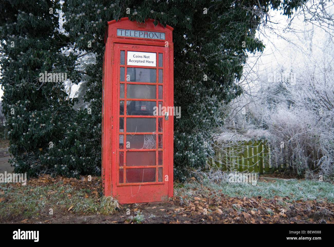 Red british telecom telephone box hi-res stock photography and images ...