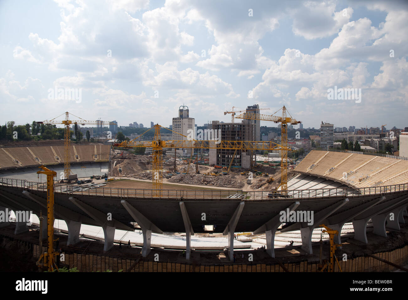 The reconstruction of the National sports complex "Olympiyski" 's ...