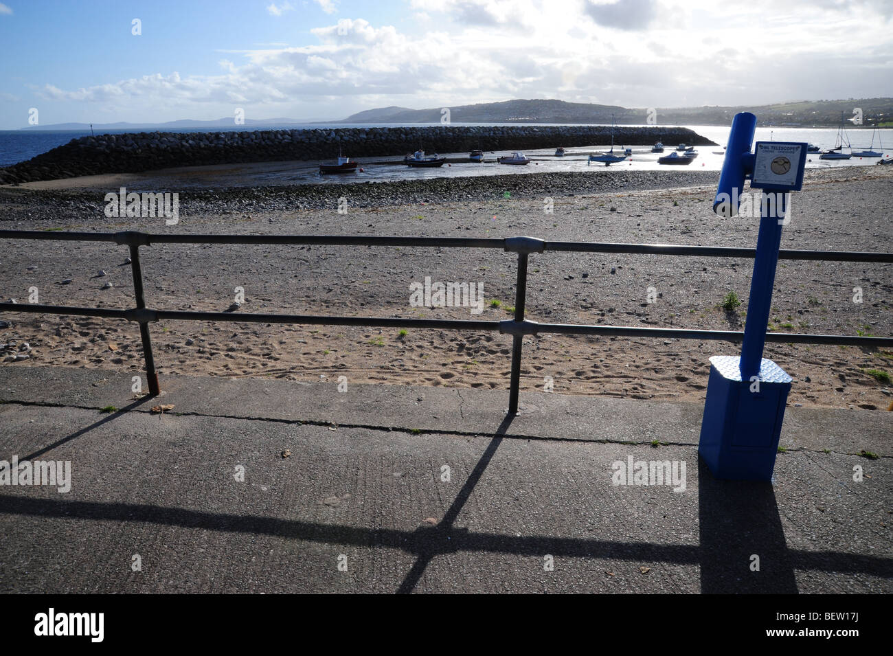 Views across the harbour Stock Photo - Alamy