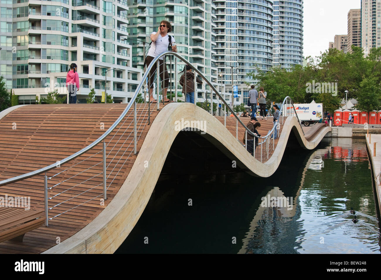 Toronto Waterfront WaveDecks - wooden sidewalks at the Lake Ontario ...