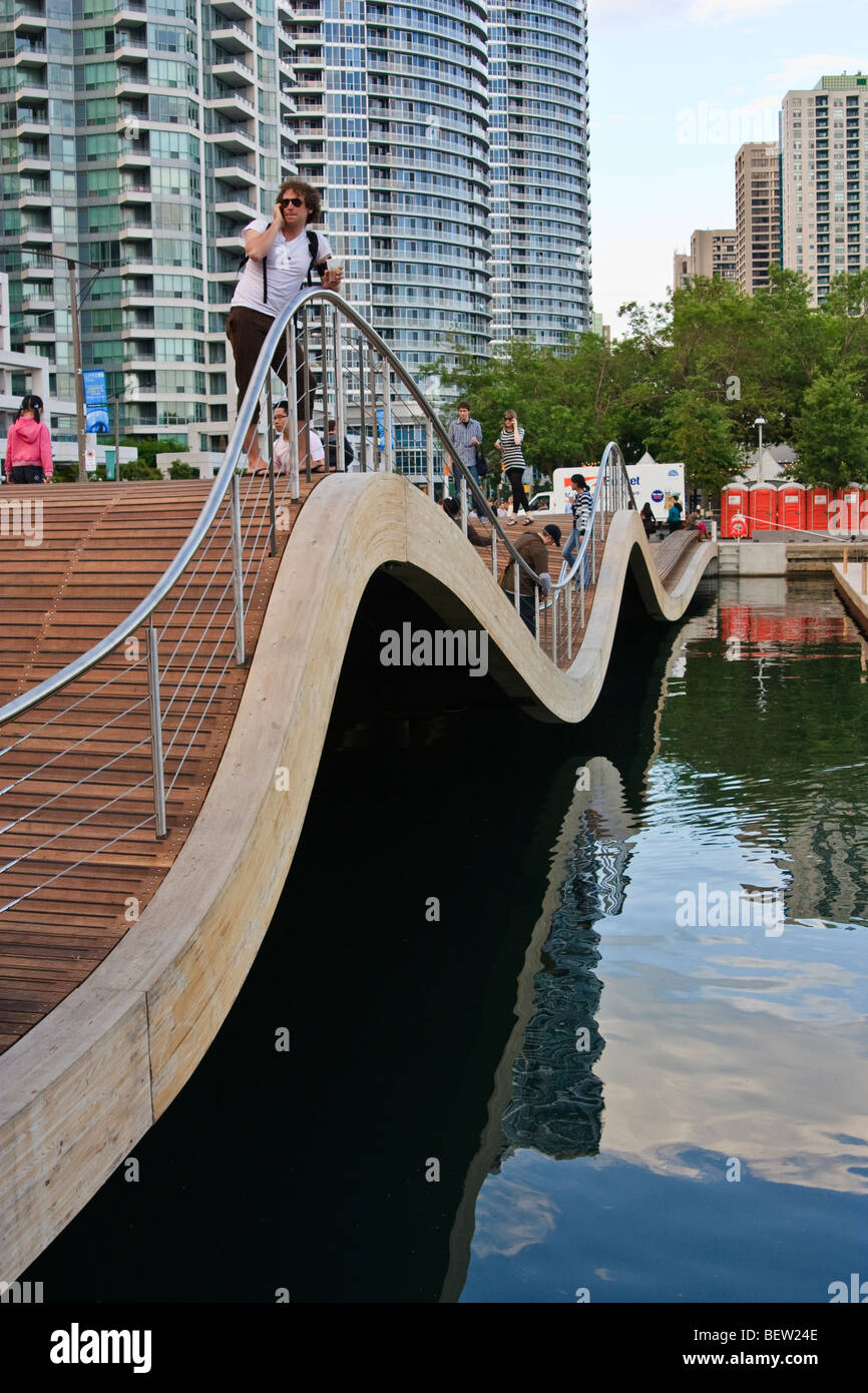 Wooden sidewalks hi-res stock photography and images - Alamy