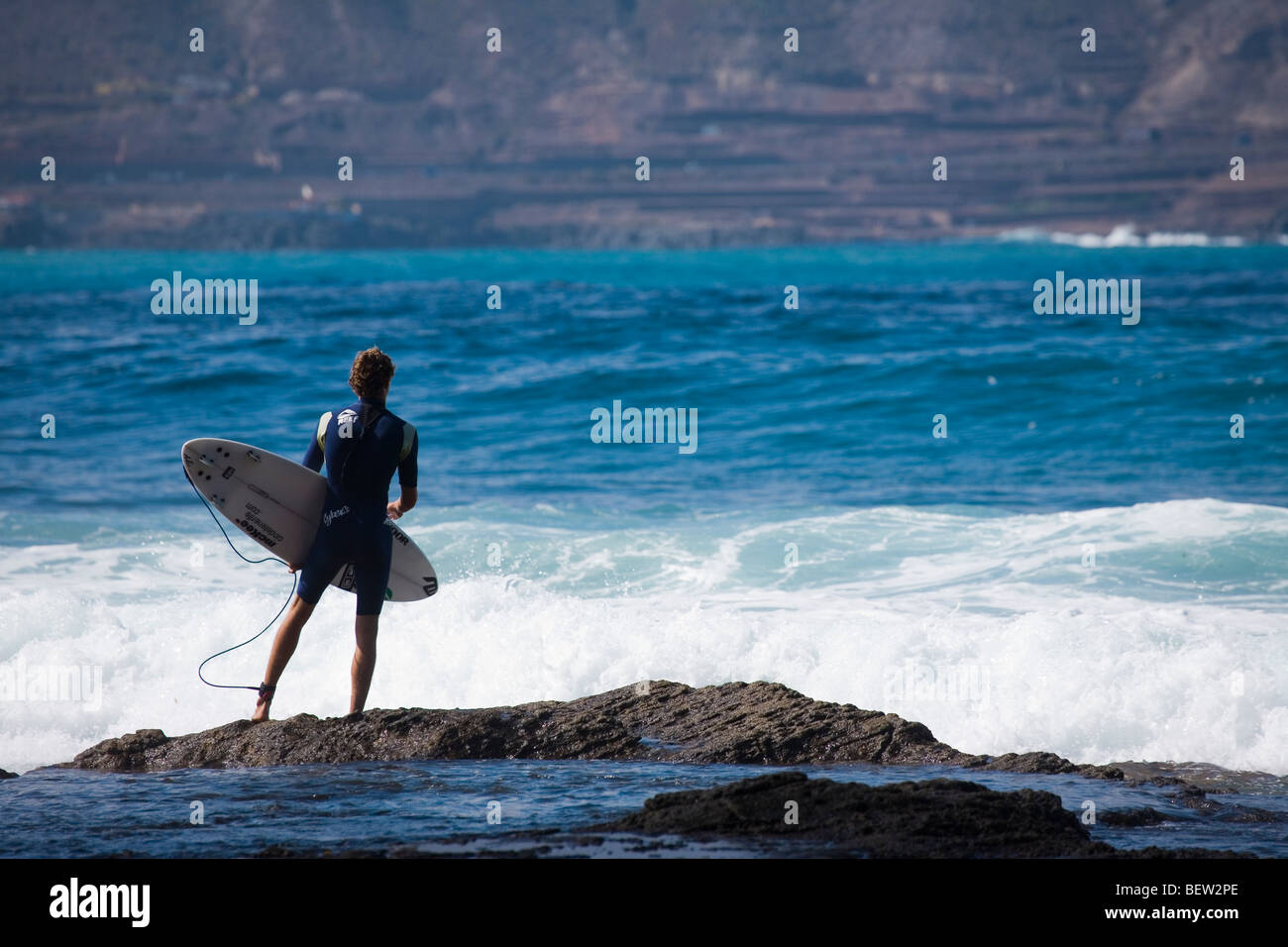Competitor entering the water. Photograph taken at the Movistar Ocean ...