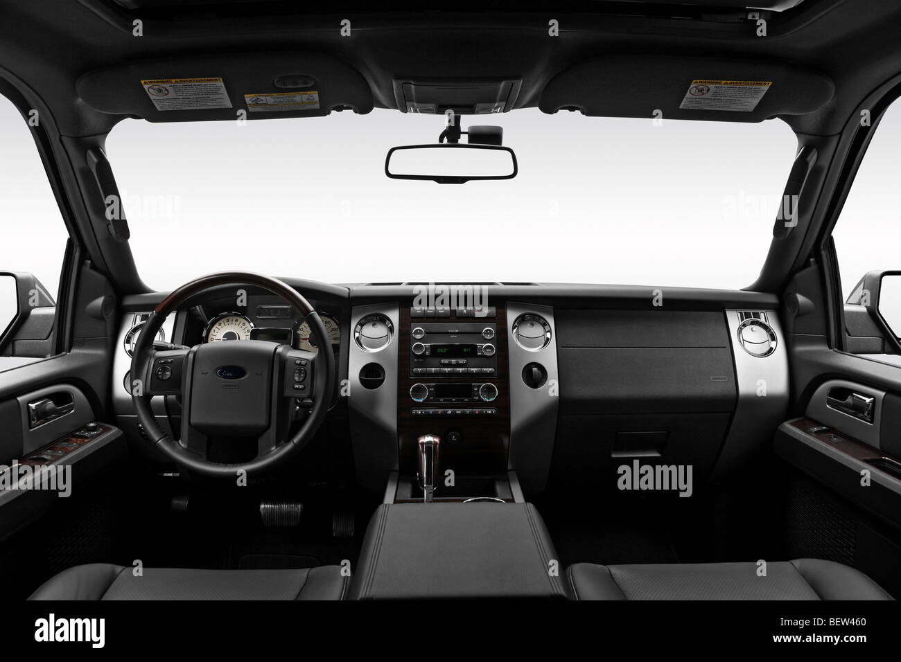 2010 Ford Expedition Limited in Gray - Dashboard, center console, gear ...