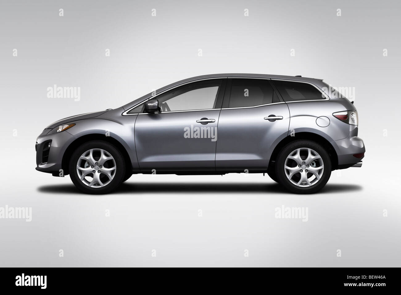 2010 Mazda CX-7 Grand Touring in Silver - Drivers Side Profile Stock ...