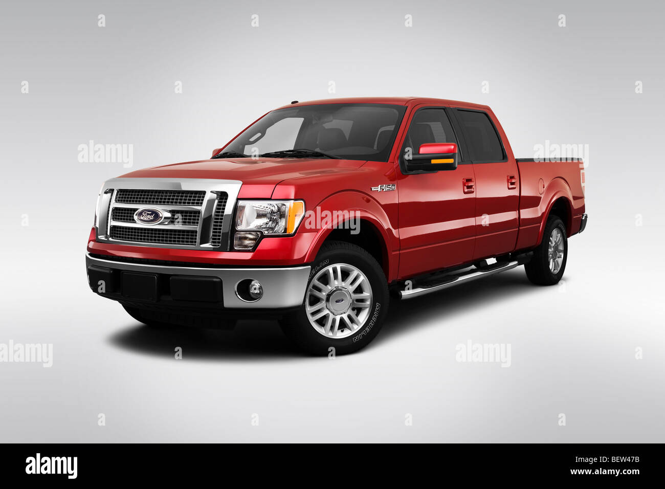 Red ford pickup truck hi-res stock photography and images - Alamy