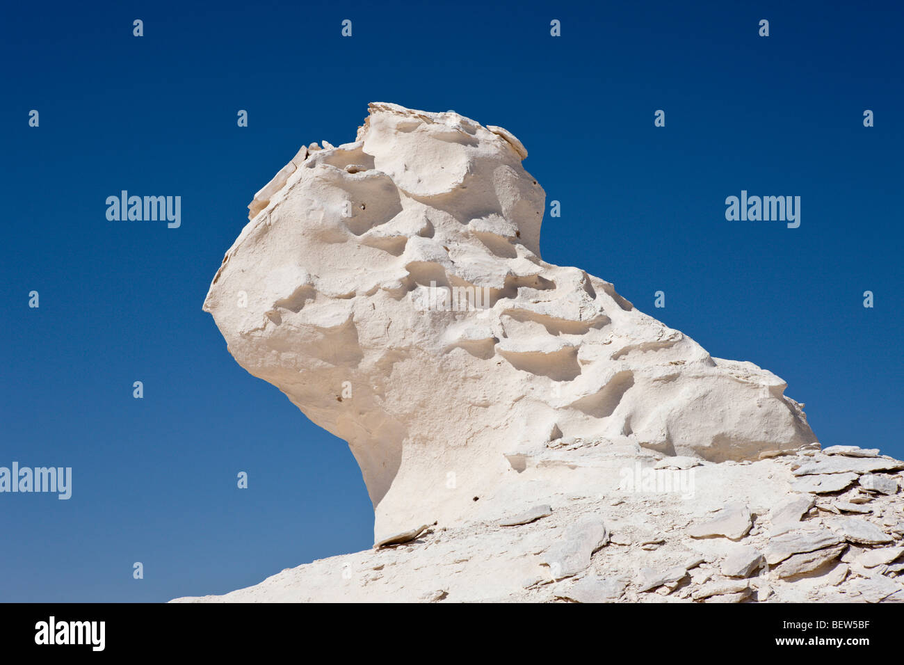 Formations and Figures of Lime Stone in White Desert National Park ...