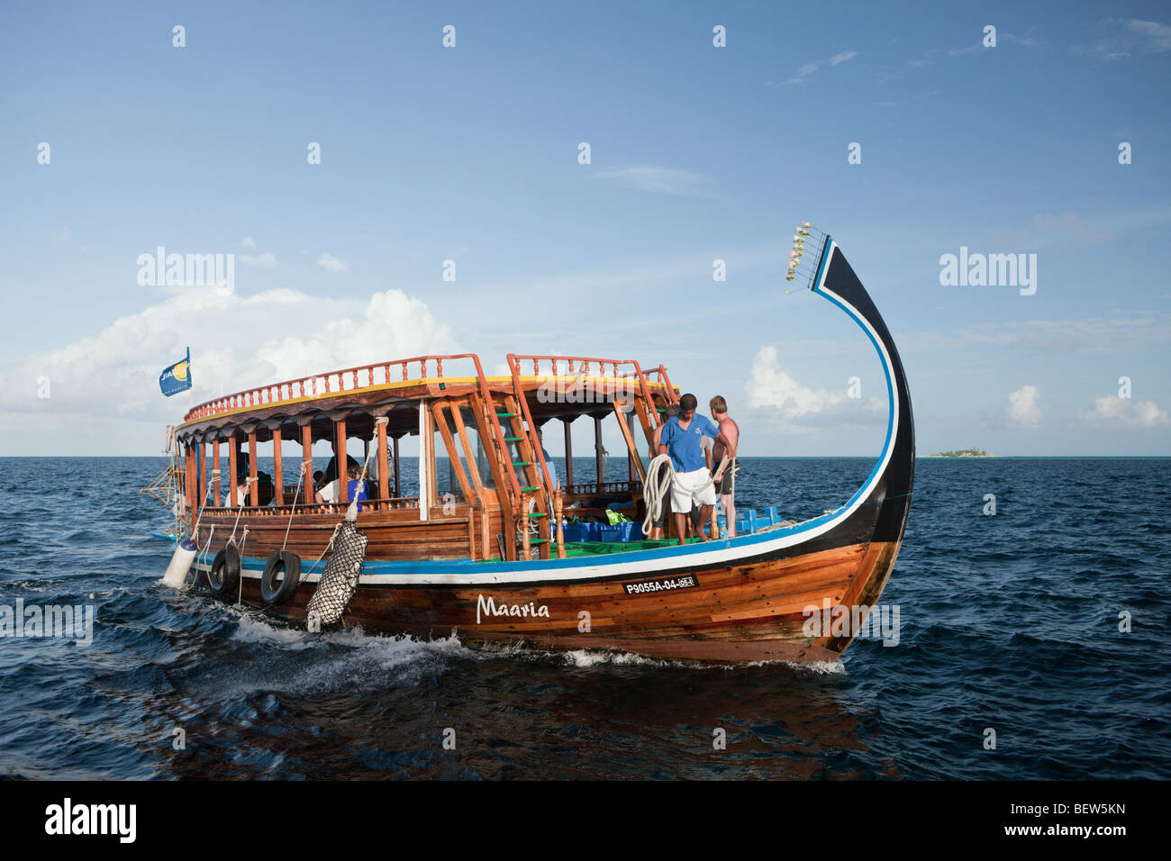 Diver on Dhoni, North Ari Atoll, Maldives Stock Photo - Alamy
