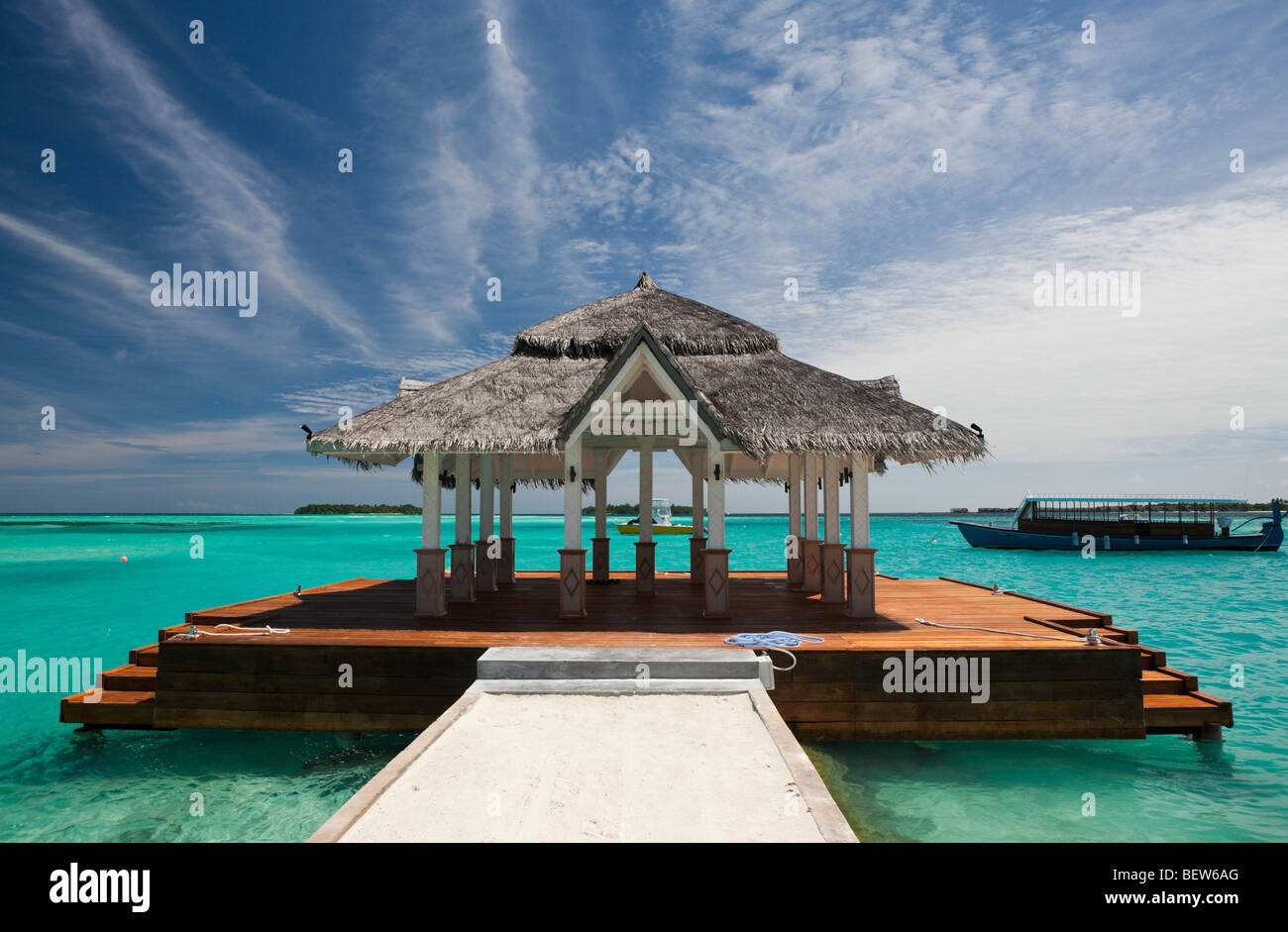Jetty of Maldive Island Kandooma, South Male Atoll, Maldives Stock ...