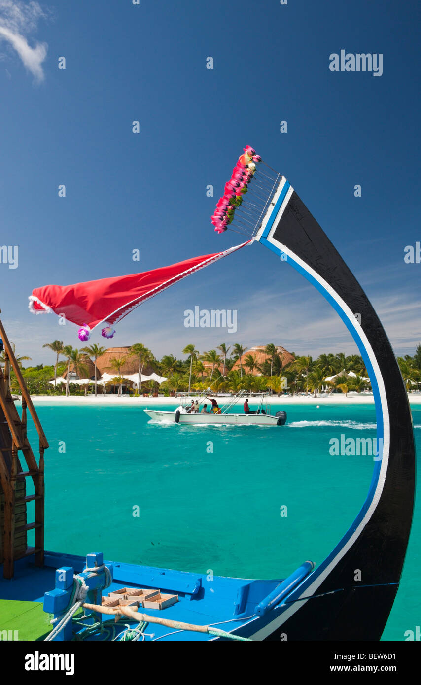 Kandooma hi-res stock photography and images - Alamy