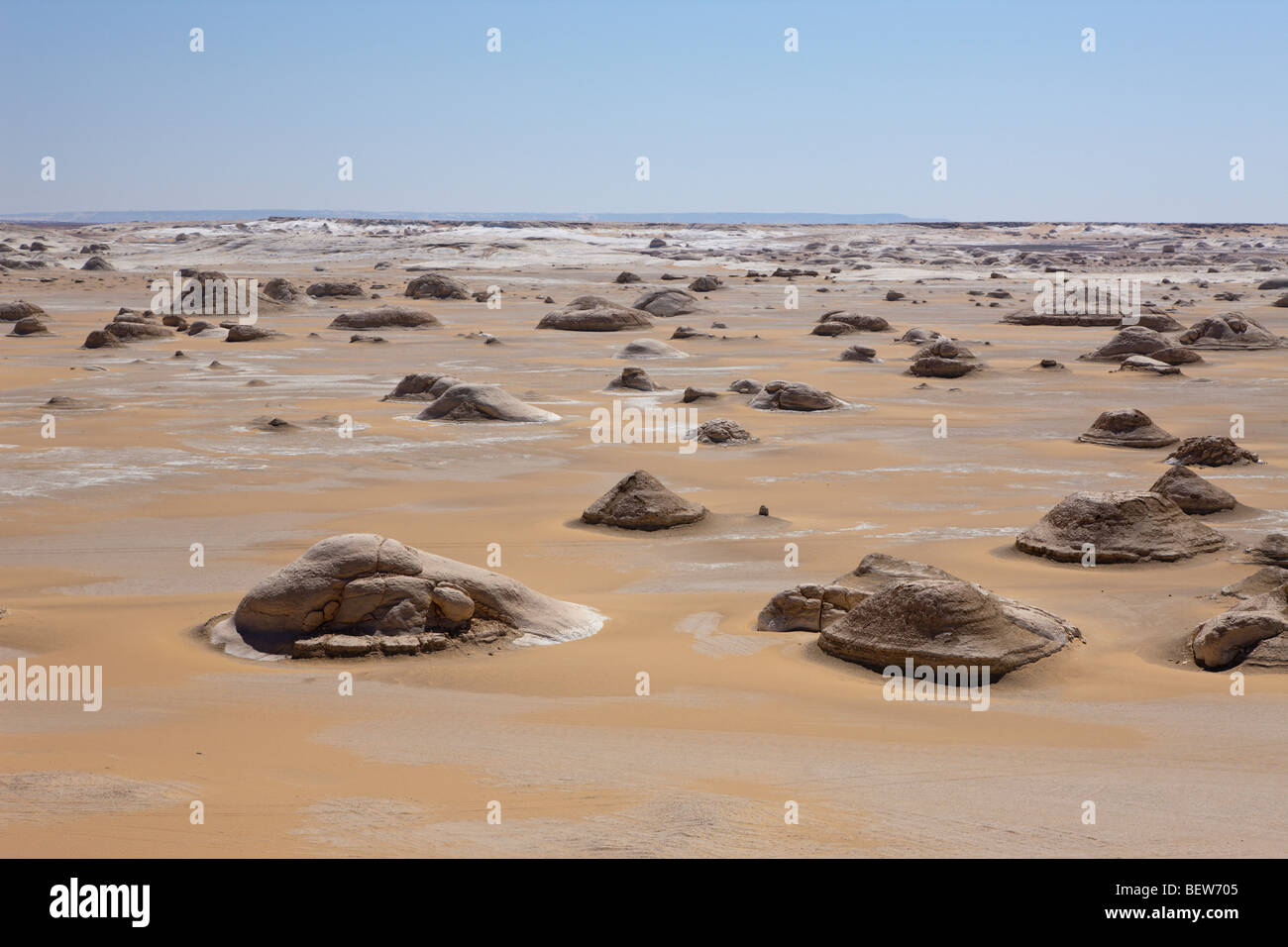 Landscape of White Desert National Park, Libyan Desert, Egypt Stock ...