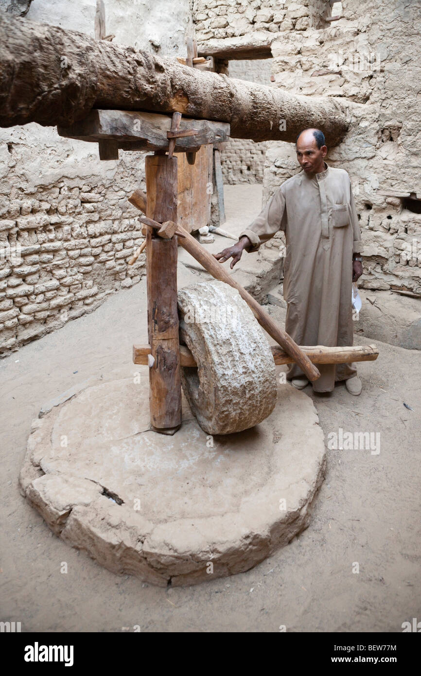 Old Grindstone in Dakhla Oasis, Libyan Desert, Egypt Stock Photo - Alamy