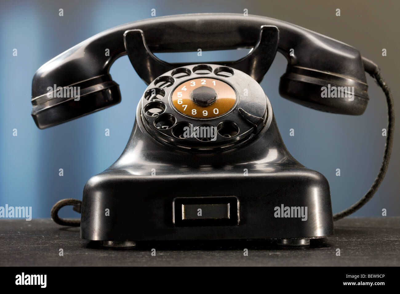 black bakelite telephone, close-up Stock Photo - Alamy