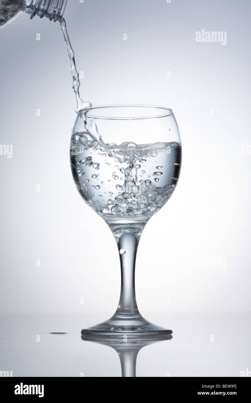 Air bubble in eye hi-res stock photography and images - Alamy