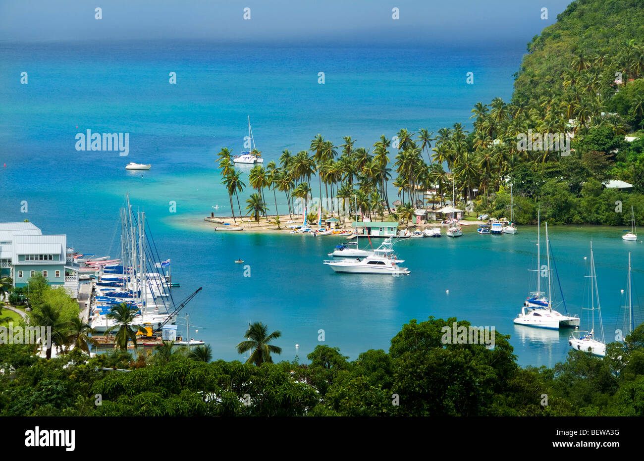 Marigot bay saint lucia hi-res stock photography and images - Alamy