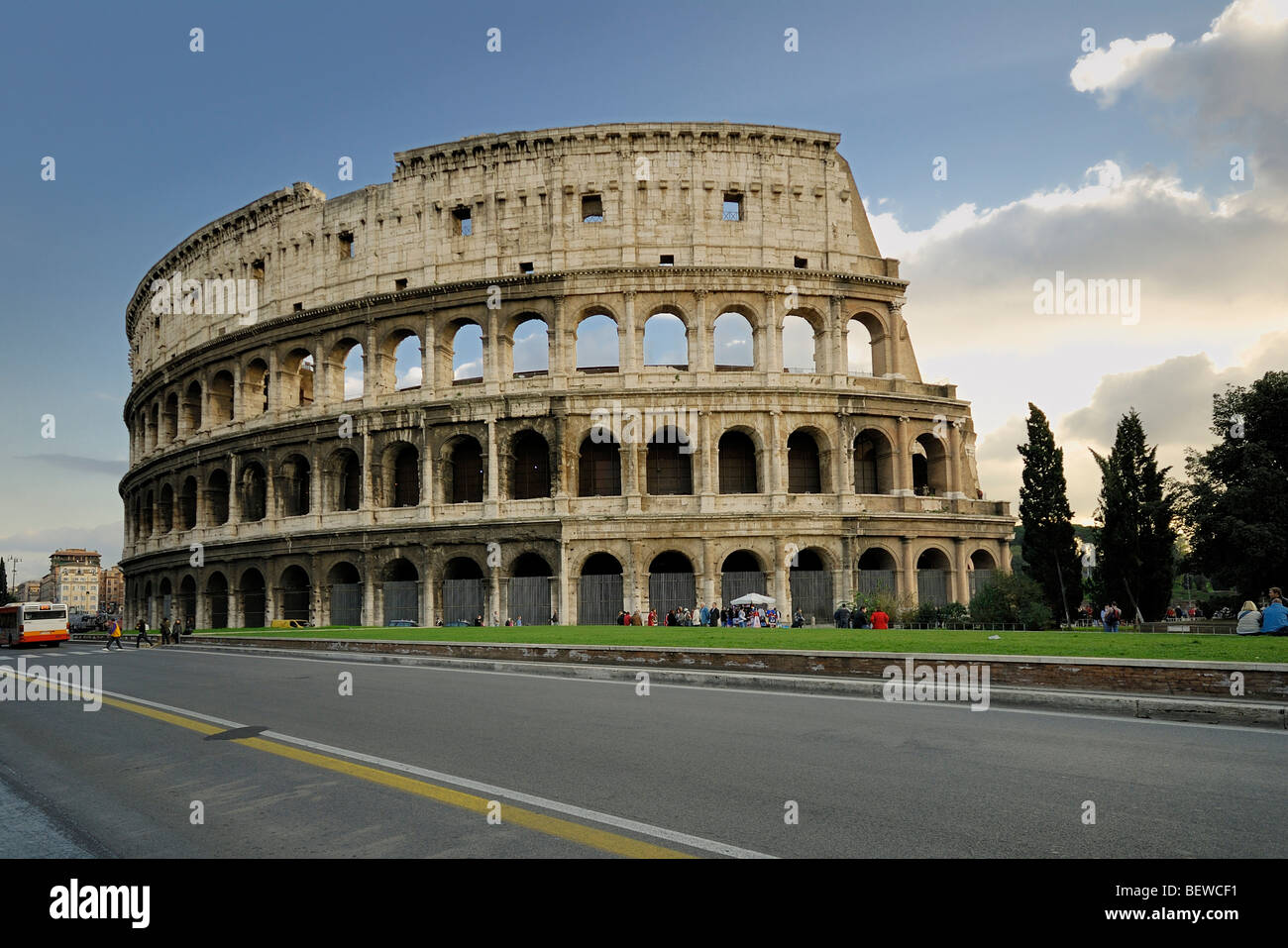 Exterior view cultural center hi-res stock photography and images - Alamy