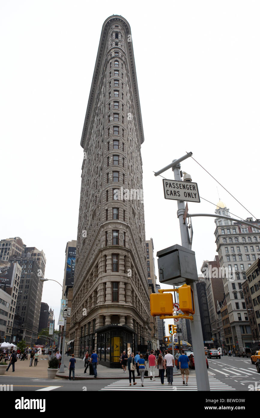 Front of the Flatiron Building, New York City, USA, wide-angle Stock ...