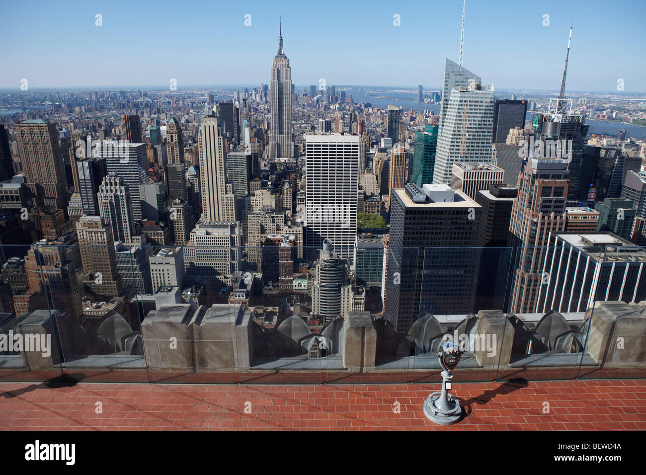 Rockefeller lookout hi-res stock photography and images - Alamy