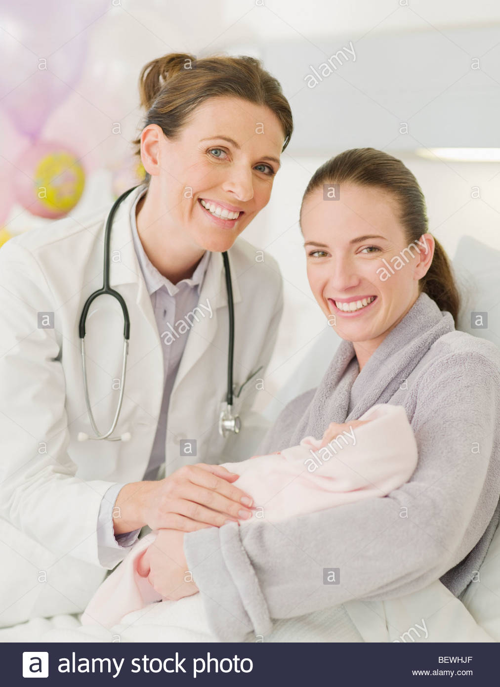 Woman Delivery Baby Stock Photos & Woman Delivery Baby Stock Images - Alamy