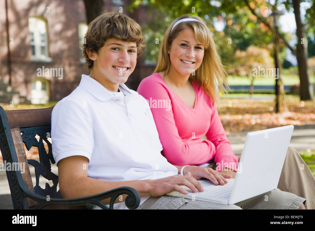 Two students on campus hi-res stock photography and images - Alamy