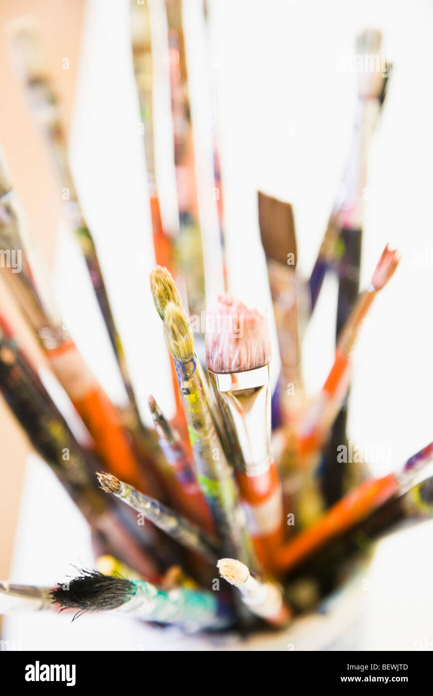 Brushes image hi-res stock photography and images - Alamy