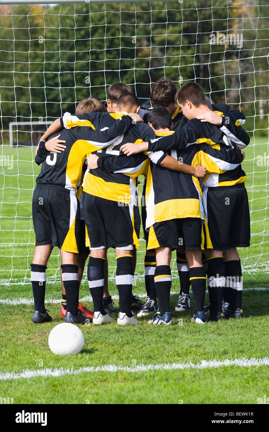 Soccer team huddle strategy hi-res stock photography and images - Alamy