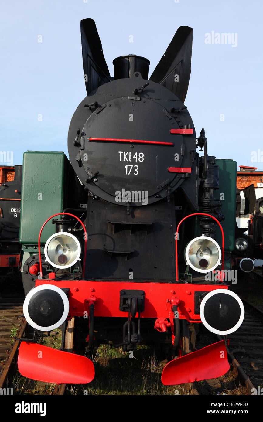 Locomotive buffers hi-res stock photography and images - Alamy