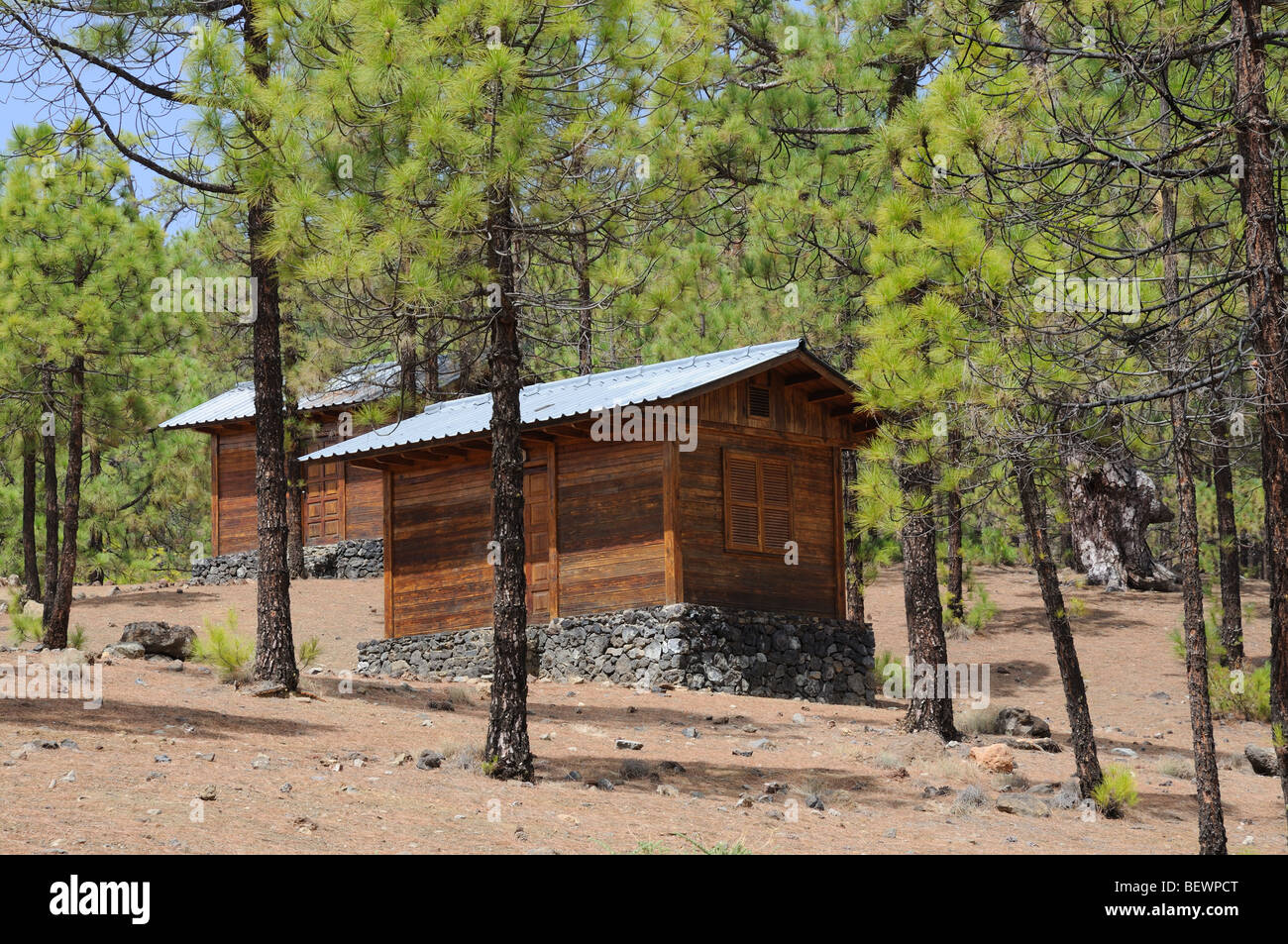 Log Cabin Forest Stock Photos & Log Cabin Forest Stock Images - Alamy