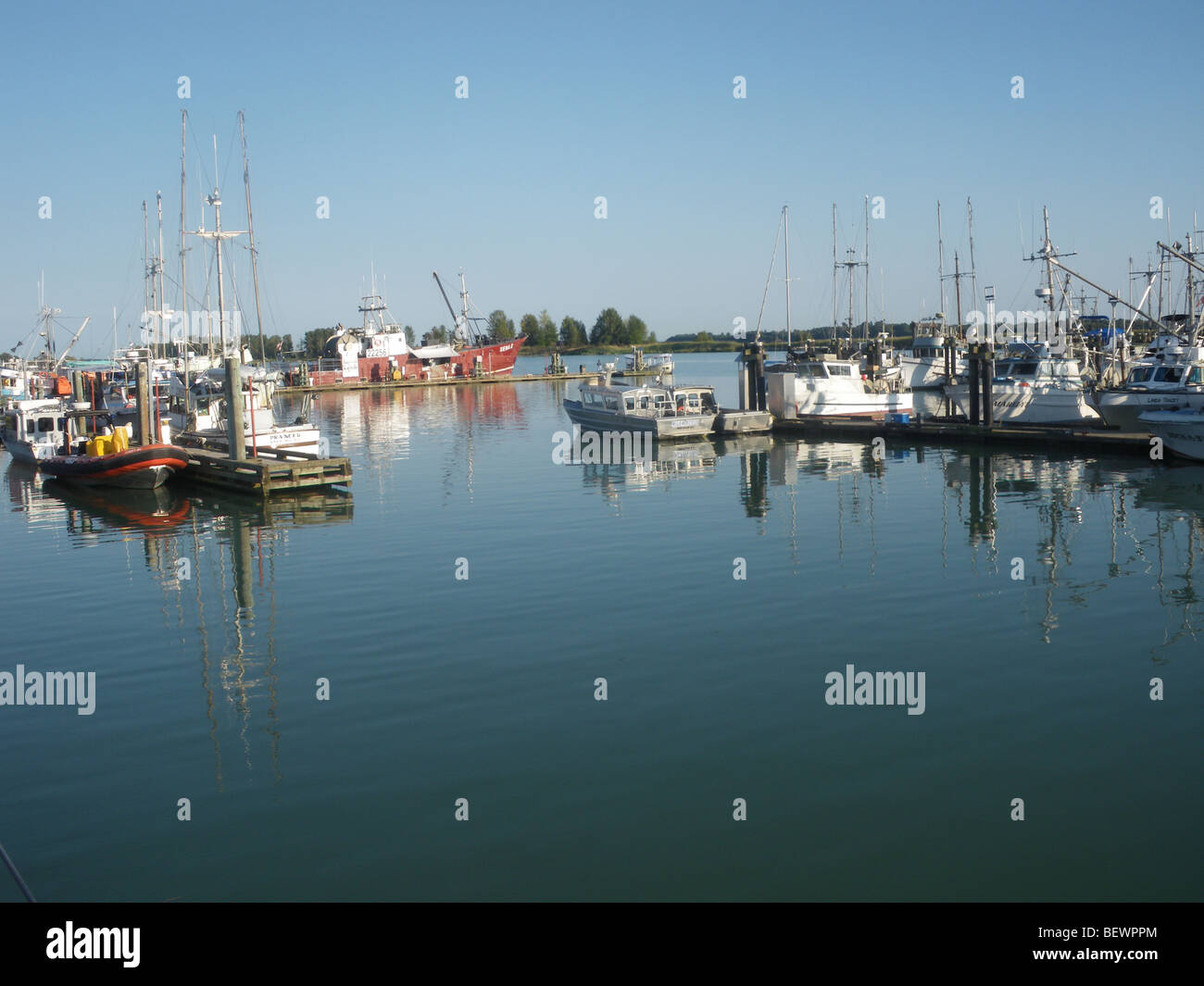 Traditional fishing port hi-res stock photography and images - Alamy