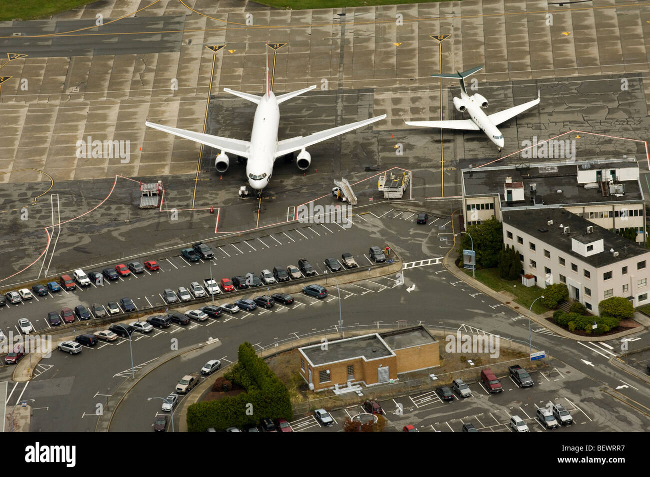 aerial view of parked aircraft Stock Photo - Alamy
