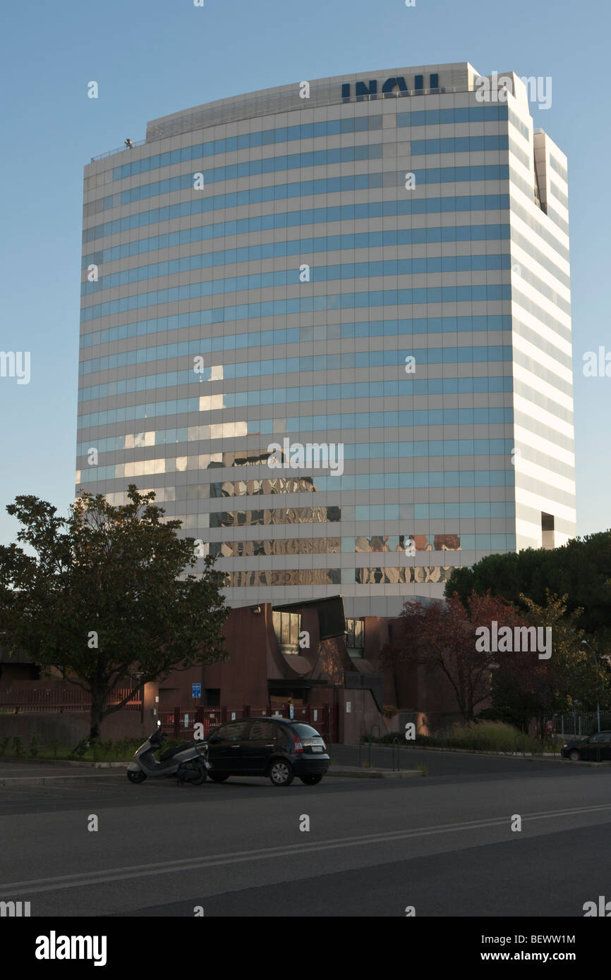 Grattacielo hi-res stock photography and images - Alamy