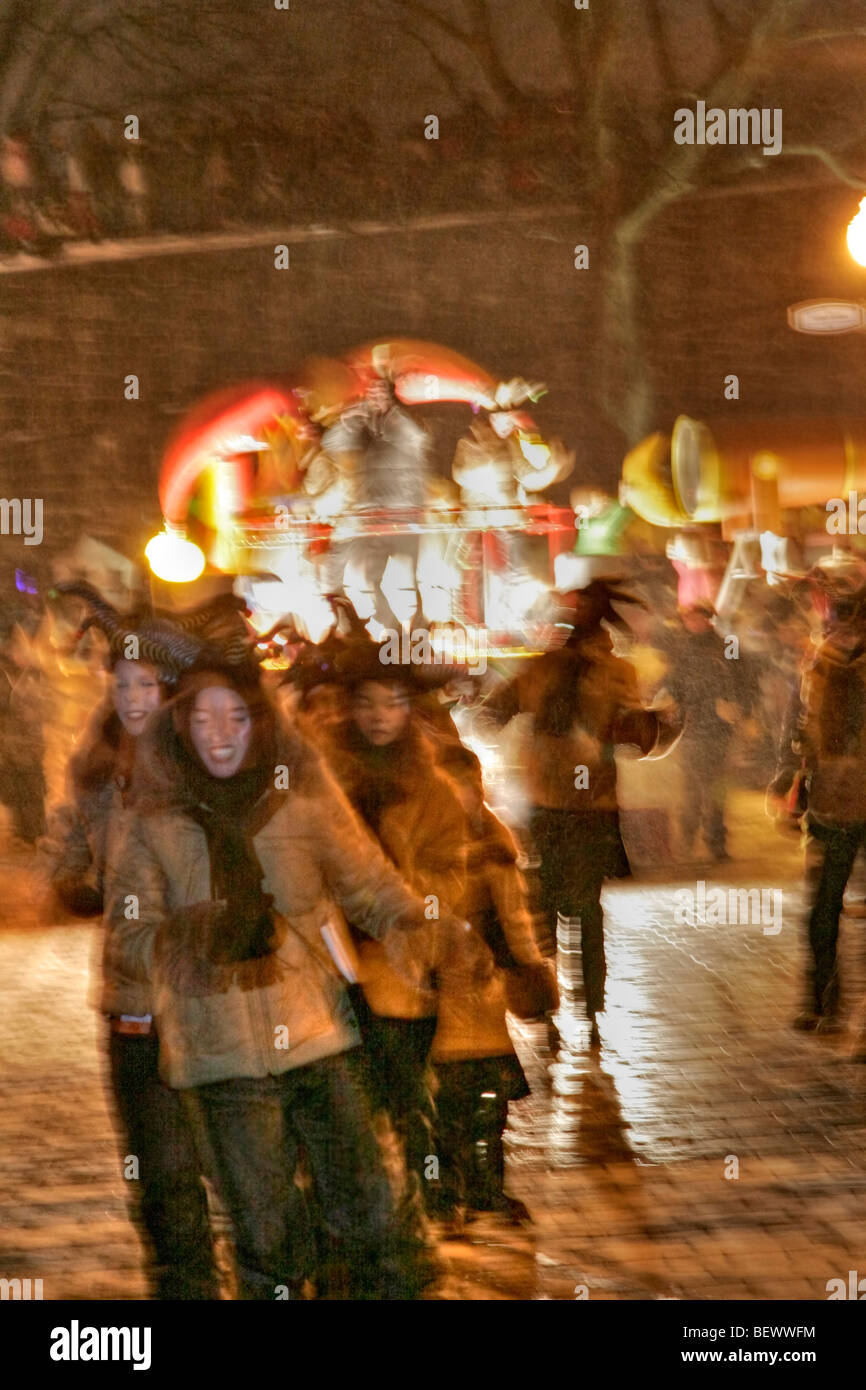 Carnival quebec parade winter hi-res stock photography and images - Alamy
