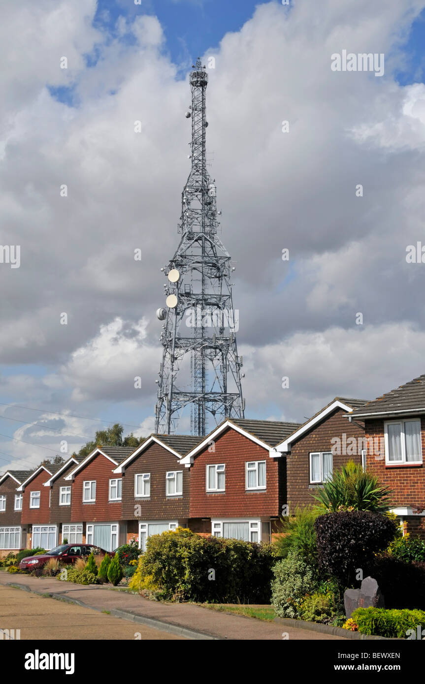 Communication towers uk hi-res stock photography and images - Alamy