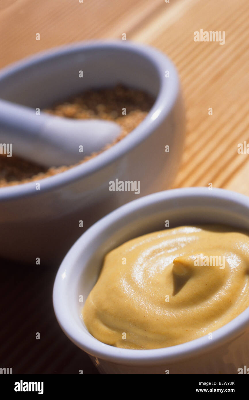 Mustard, Mustard Seeds, Mortar, Germany Stock Photo - Alamy