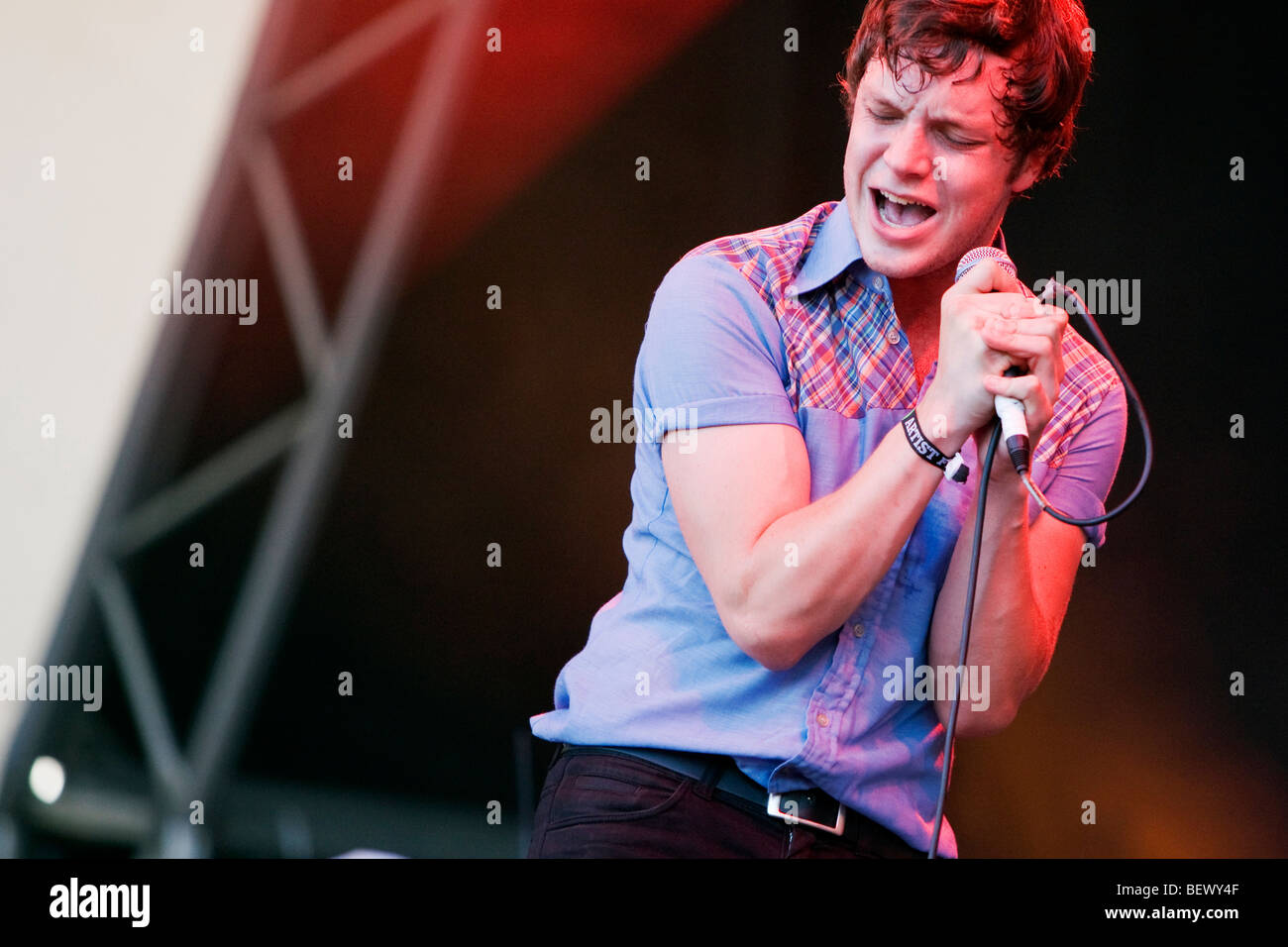 Friendly Fires lead singer Ed Macfarlane performing live at Big Chill ...