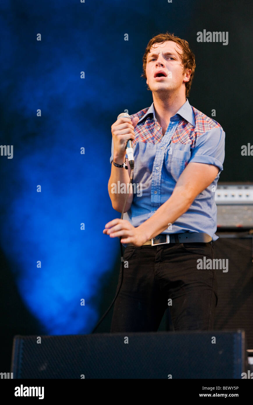 Friendly Fires lead singer Ed Macfarlane performing live at Big Chill ...