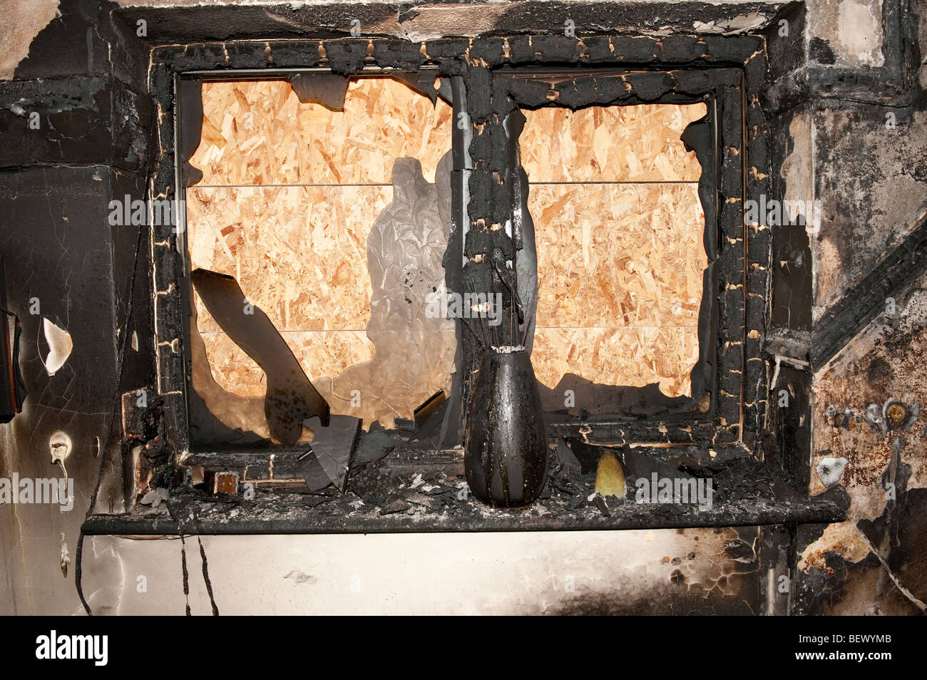 Severe house fire showing destroyed interior of house Stock Photo - Alamy