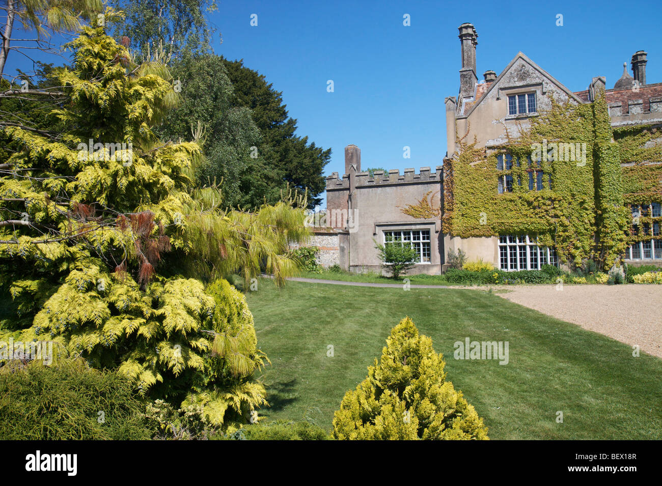 Weddings at the zoo hi-res stock photography and images - Alamy