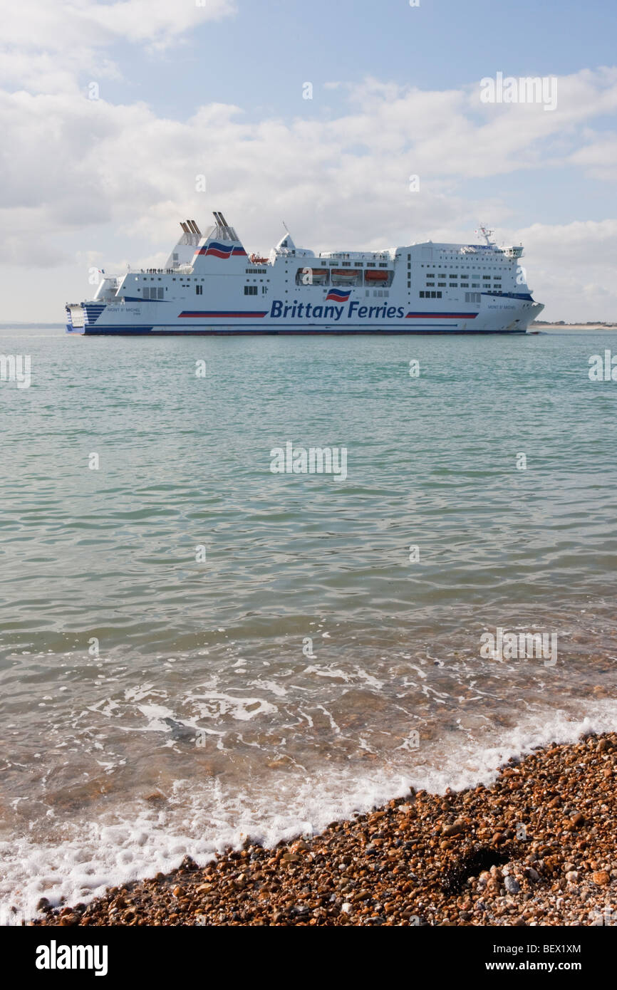 Brittany ferries ferry boat hi-res stock photography and images - Alamy
