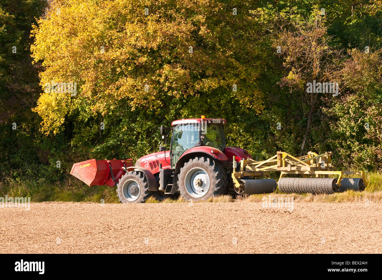 Roller tractor hi-res stock photography and images - Alamy