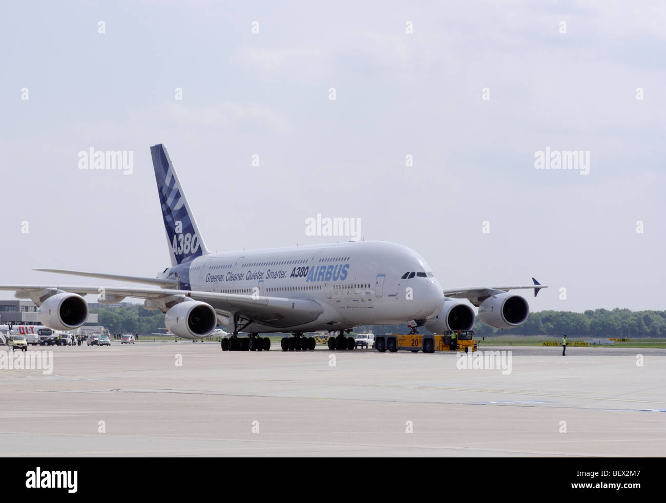 Airbus a380 double deck wide body hi-res stock photography and images ...