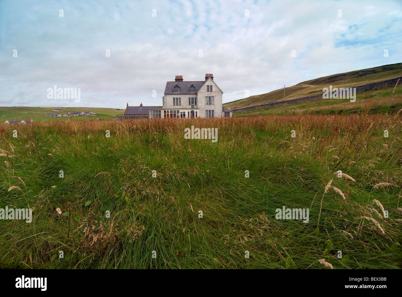 Scottish manse style house hi-res stock photography and images - Alamy