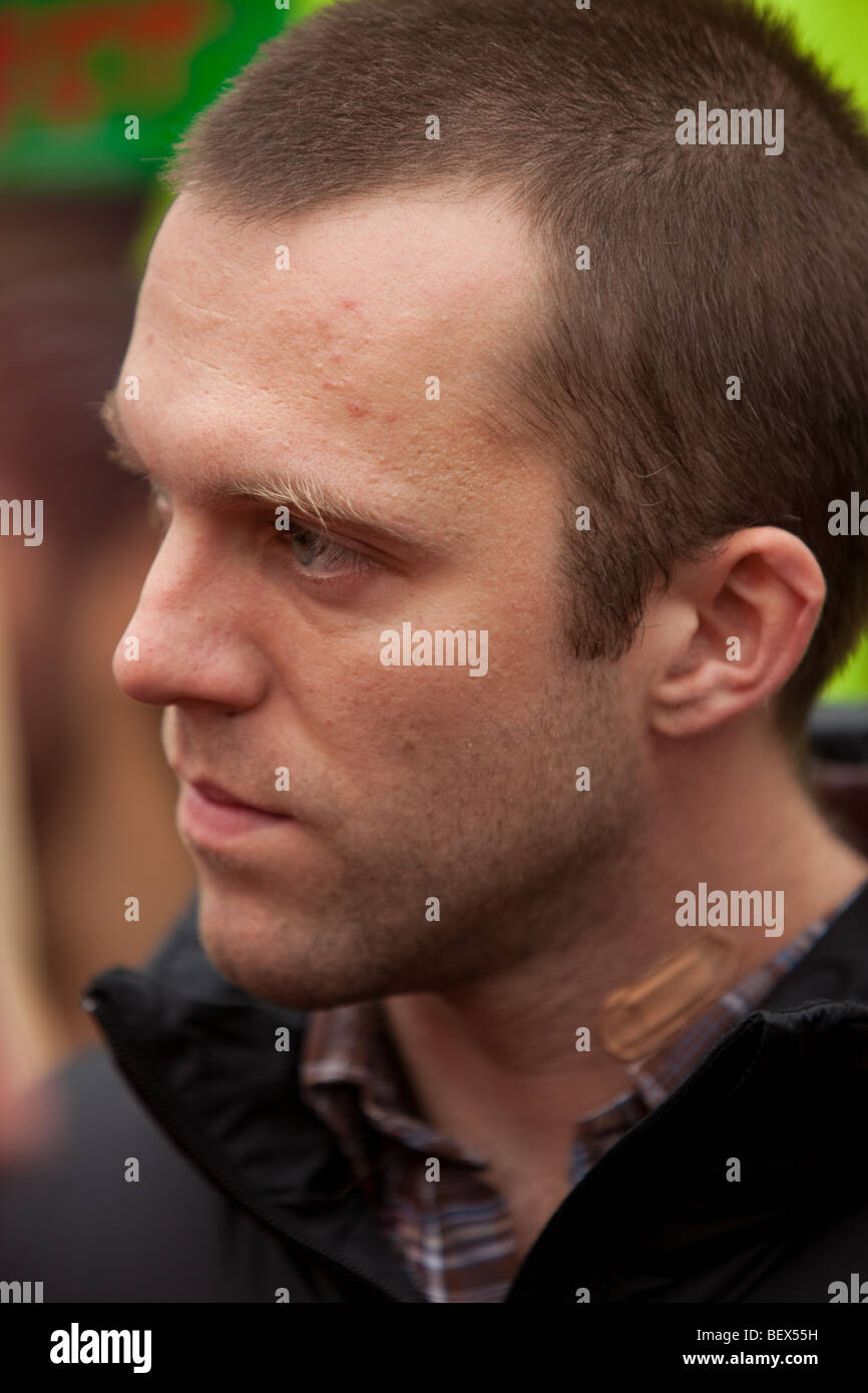 Lance Corporal Joe Glenton at anti-war demonstration Stock Photo - Alamy